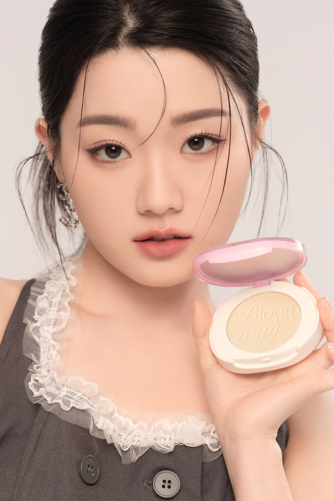 Bloomatte Fine to Refine Compact Powder